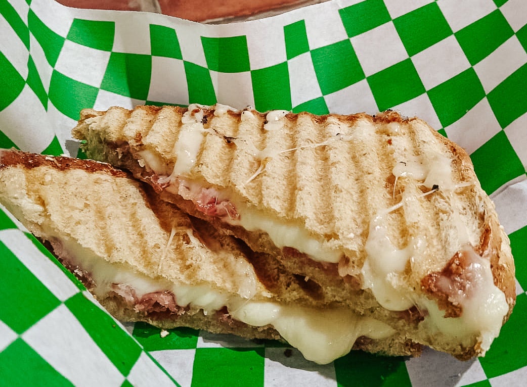 Cheesy Mountaineer Melt | Romney Brew Station